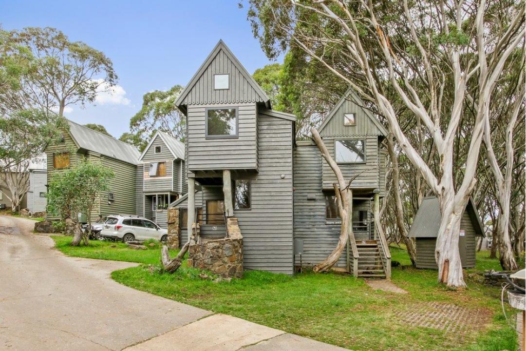 Dinner Plain Accommodation Official Site - Bogong Jacks